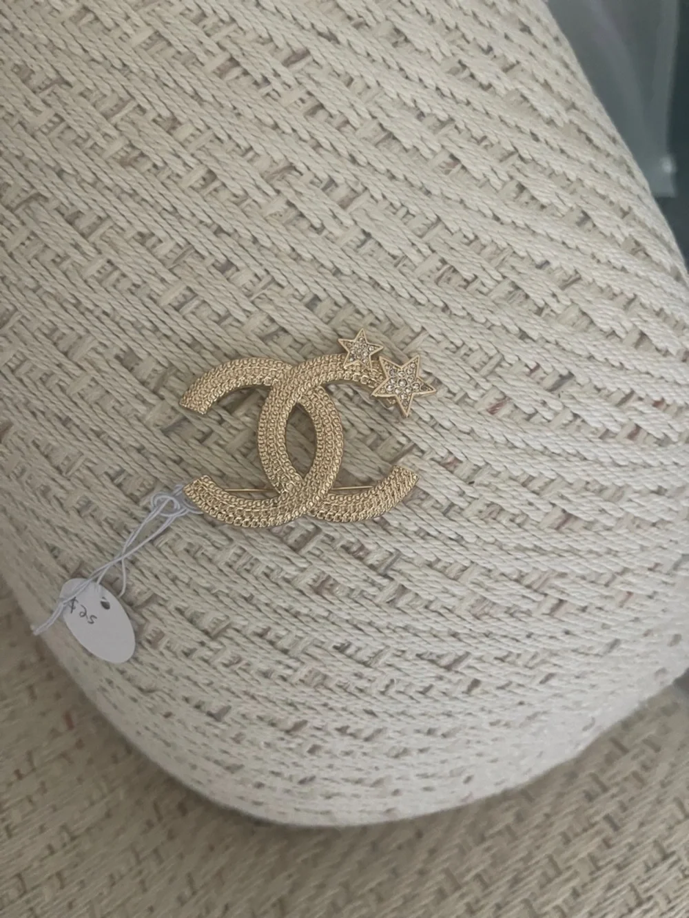 CC Boutique | Jewelry | Gold Cc Like Brooch | Poshmark